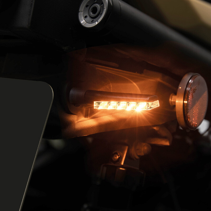 Chaft FLOAT Black Clear Glass Sequential Led Motorcycle Arrows For Sale ...