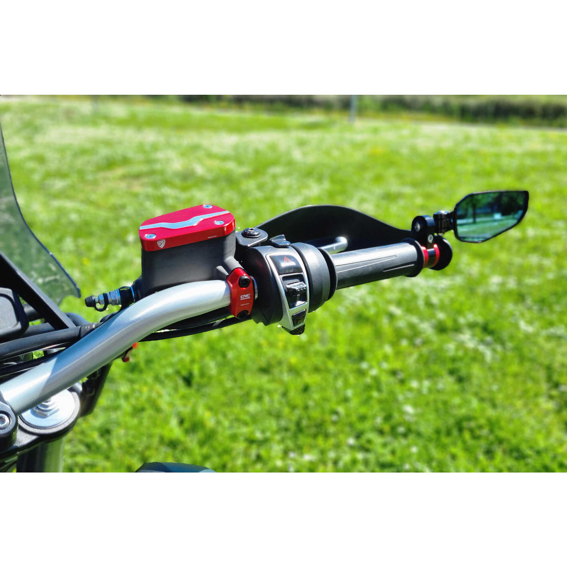 Spiegellochkappe MRA15 M10 - Rechtsgewinde CNC Racing Rot Online-Verkauf - Outletmoto.eu